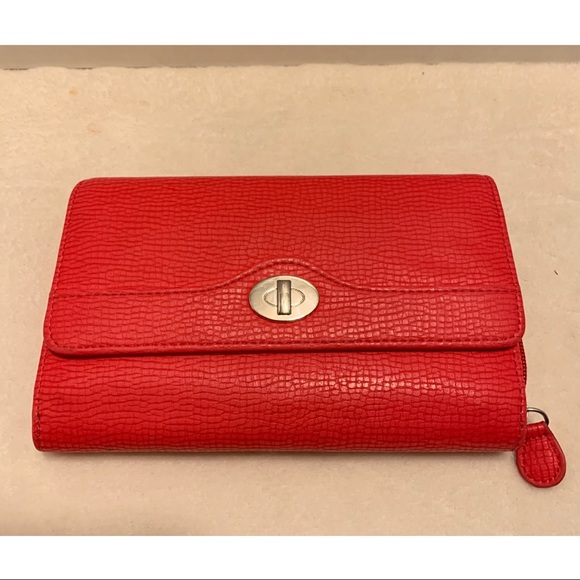 Safe Keeper | Bags | Safe Keeper Wallet | Poshmark